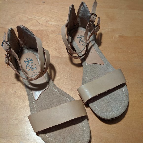 Modern Rebel | Shoes | Leather Flat Sandals | Poshmark